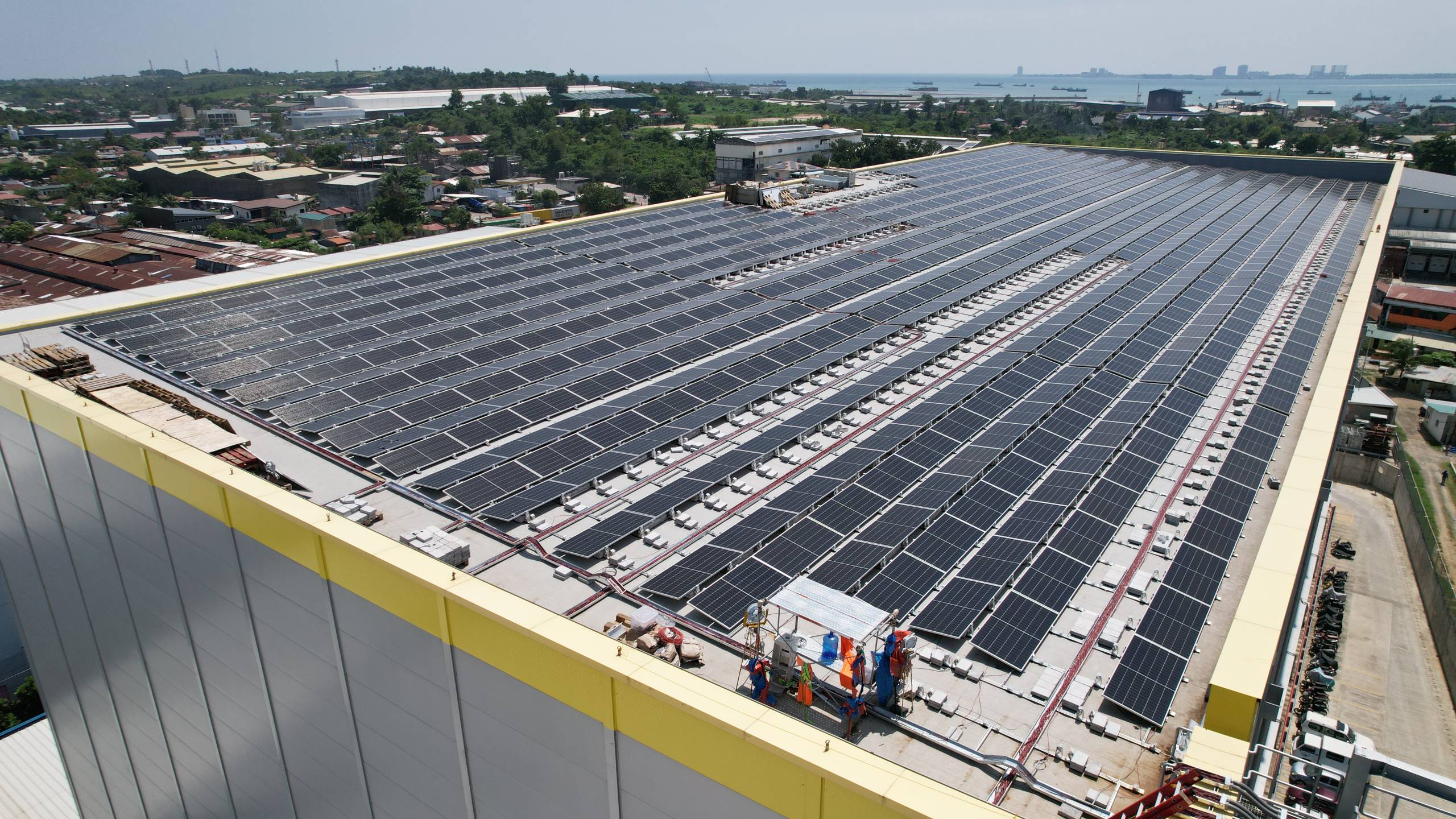 Aerocompact Solar Panel Systems: Structural, Wind, and Fire-Safe ...